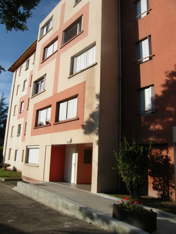 Foyer La Batie - Toit Forézien